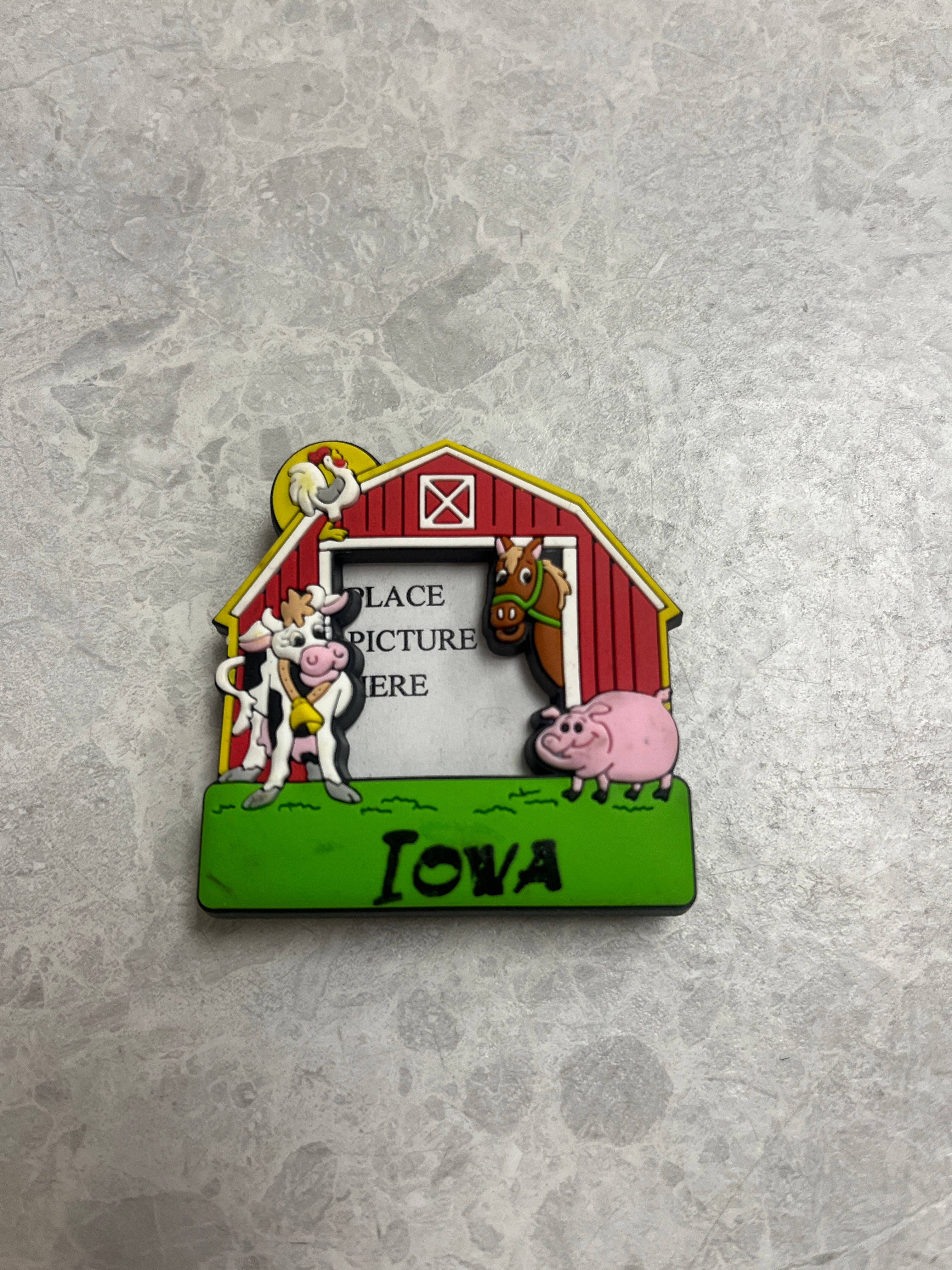 Barn - Insert Picture Magnet – Heart of Iowa Market Place